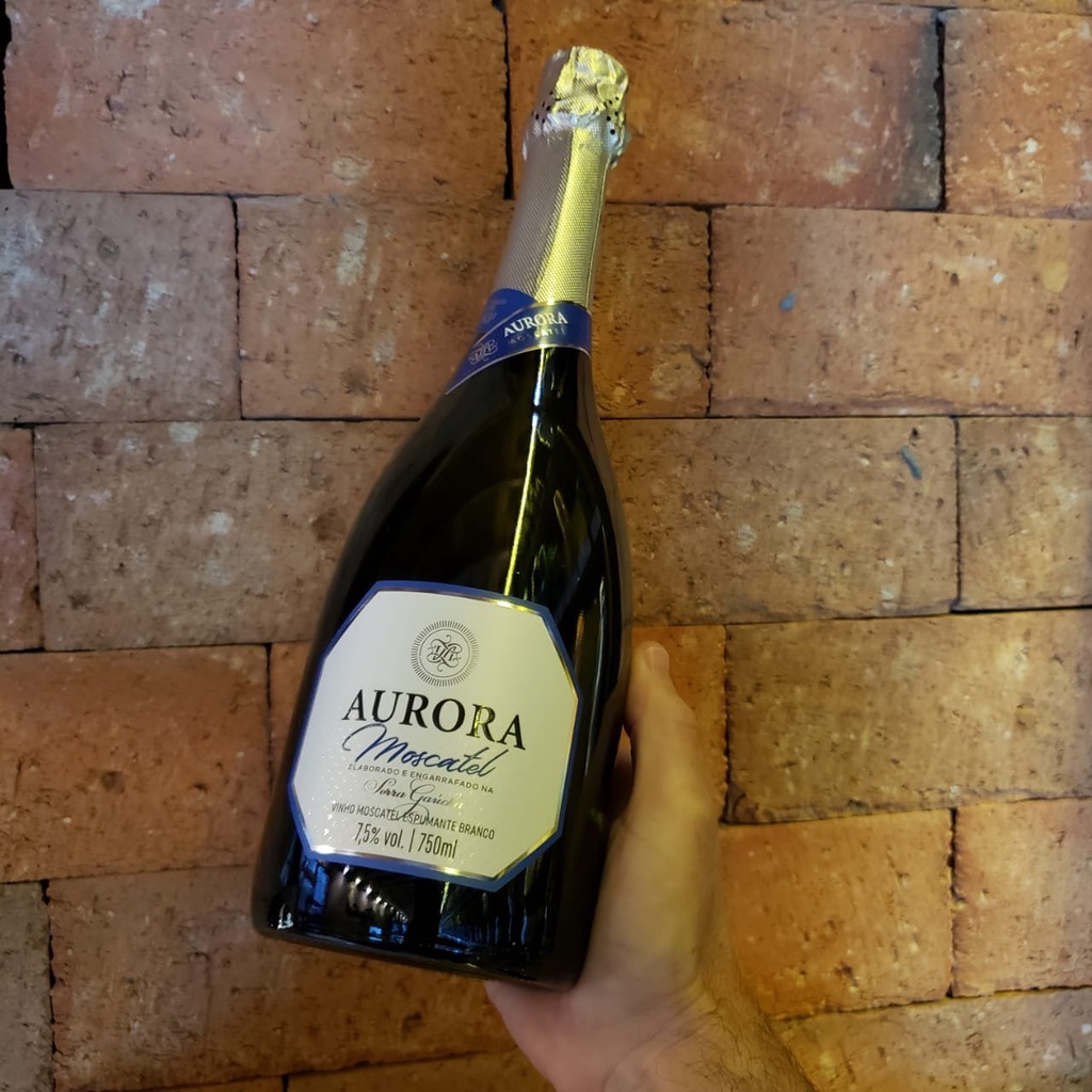 Champagne Espumante Moscatel Doce Branco Aurora Serra Gaúcha 750 ML ...