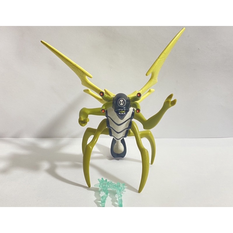 Boneco Insectoide Battle Ben 10 Bandai | Shopee Brasil