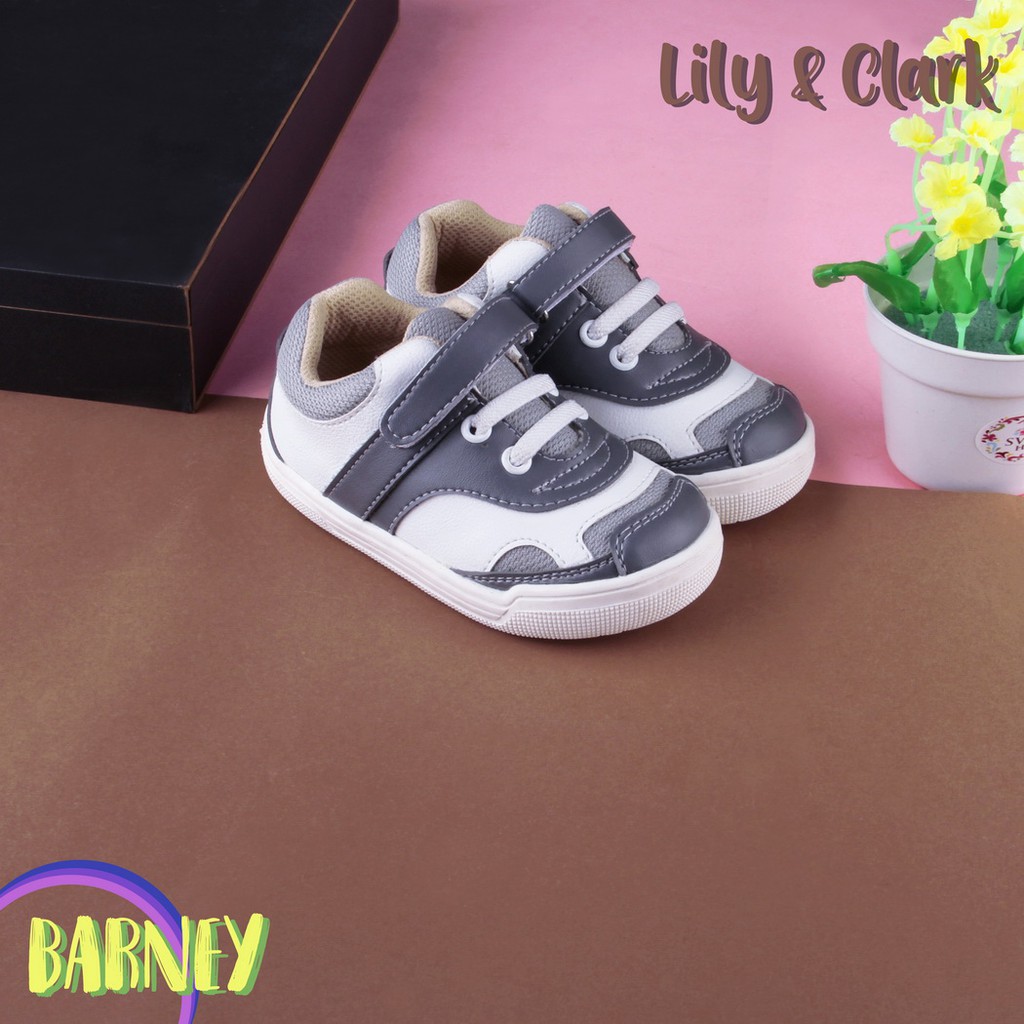 Sapatos Infantis Fofos De Marca | LNC BARNEY | Shopee Brasil