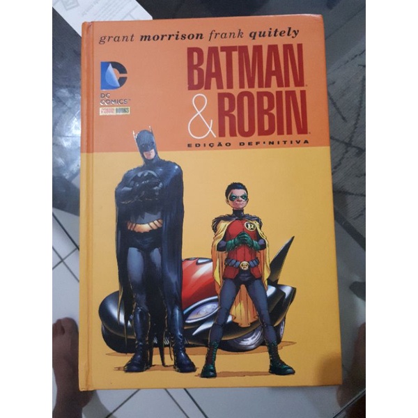 Batman e Robin - edição definitiva | Shopee Brasil