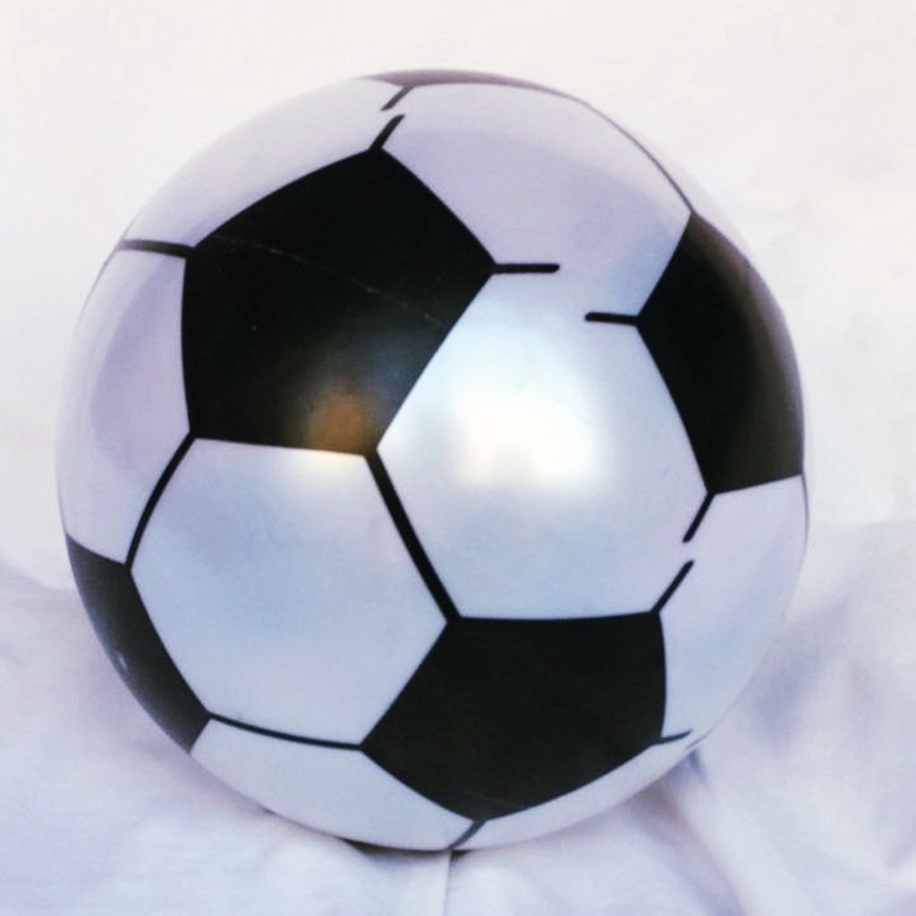 10 Bola de Futebol Vinil Latex Dente de Leite Preto e Branco 22cm ...