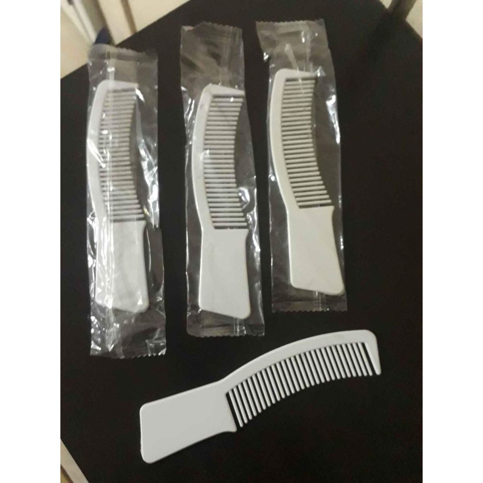 Pente descartável Branco pacote com 50 unidades | Shopee Brasil