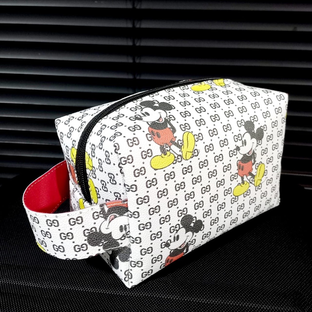 Necessaire Feminina e Masculina Perdonalizada Mickey Mouse | Shopee Brasil Necessaire Feminina e Masculina Perdonalizada Mickey Mouse | Shopee Brasil