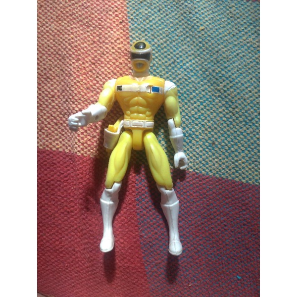 Boneco Power Ranger Amarelo articulado | Shopee Brasil