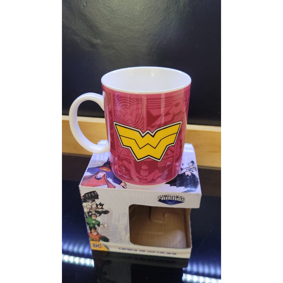Caneca Mulher Maravilha Rosa DC Comics 370ml Tasco Porcelana | Shopee ...