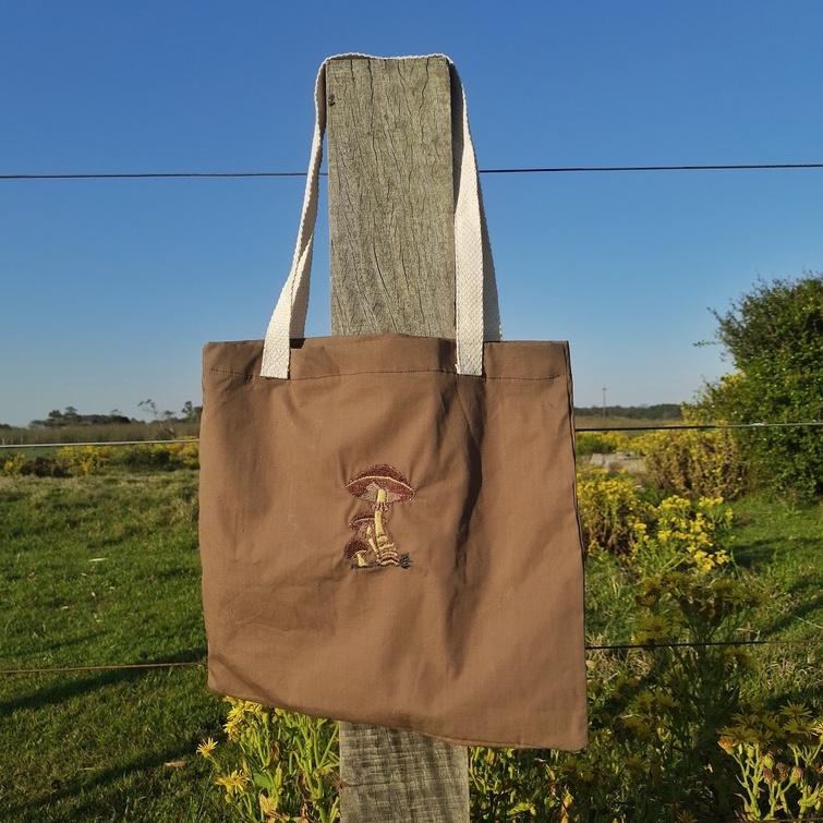 Ecobag bordada Cogumelos | Shopee Brasil