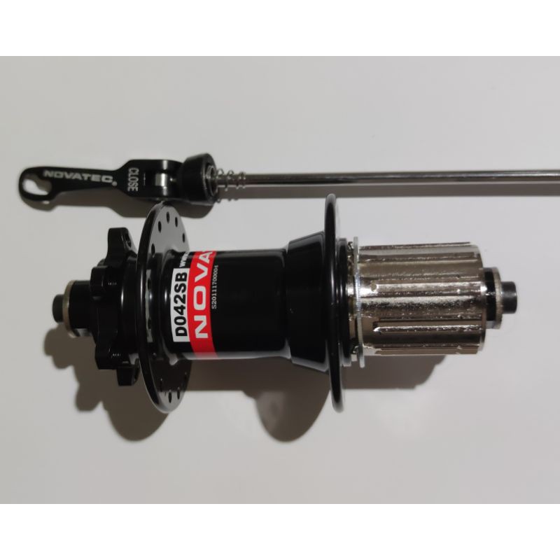 Cubo Traseiro Novatec D042SB 10x135mm 32 furos | Shopee Brasil