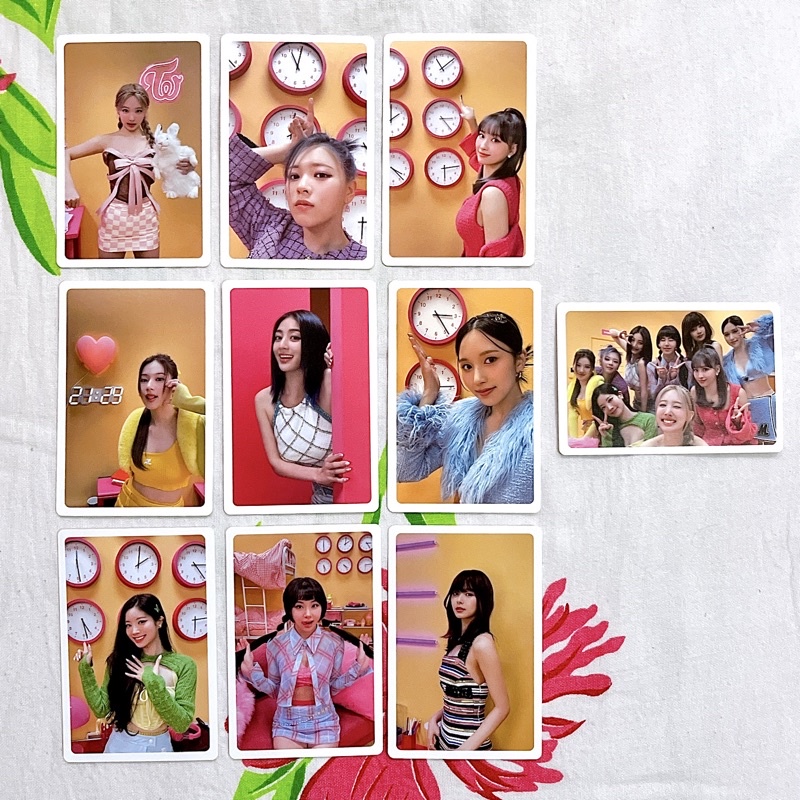 TWICE - BETWEEN 1&2 (Pre-Order Photocards, Versão Complete) | Shopee Brasil