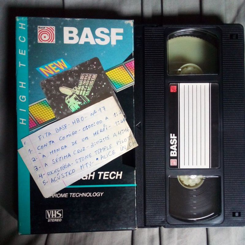 filmes gravados em vhs (leia a descrição) | Shopee Brasil
