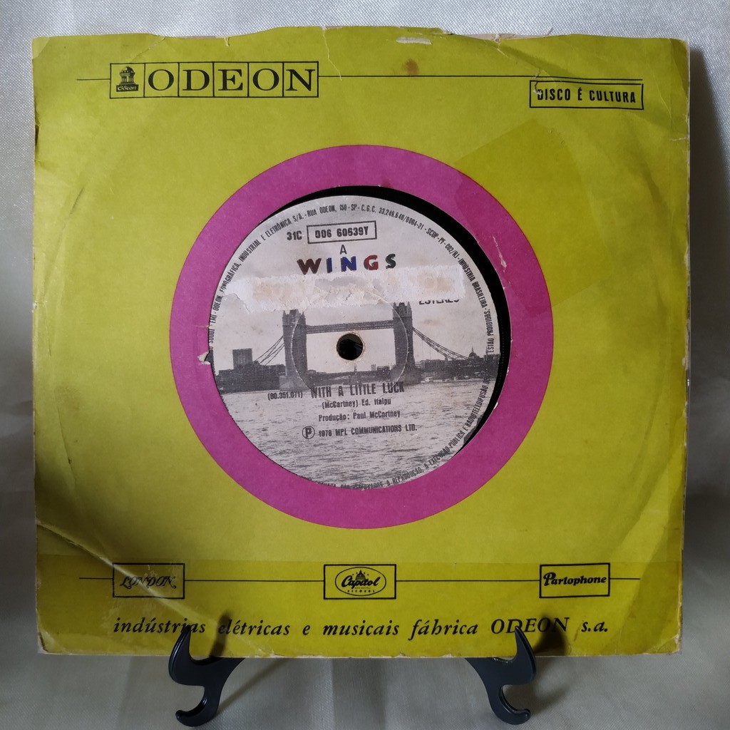 DISCO DE VINIL COMPACTO 7" - WINGS – WITH A LITTLE LUCK (1978) | Shopee ...