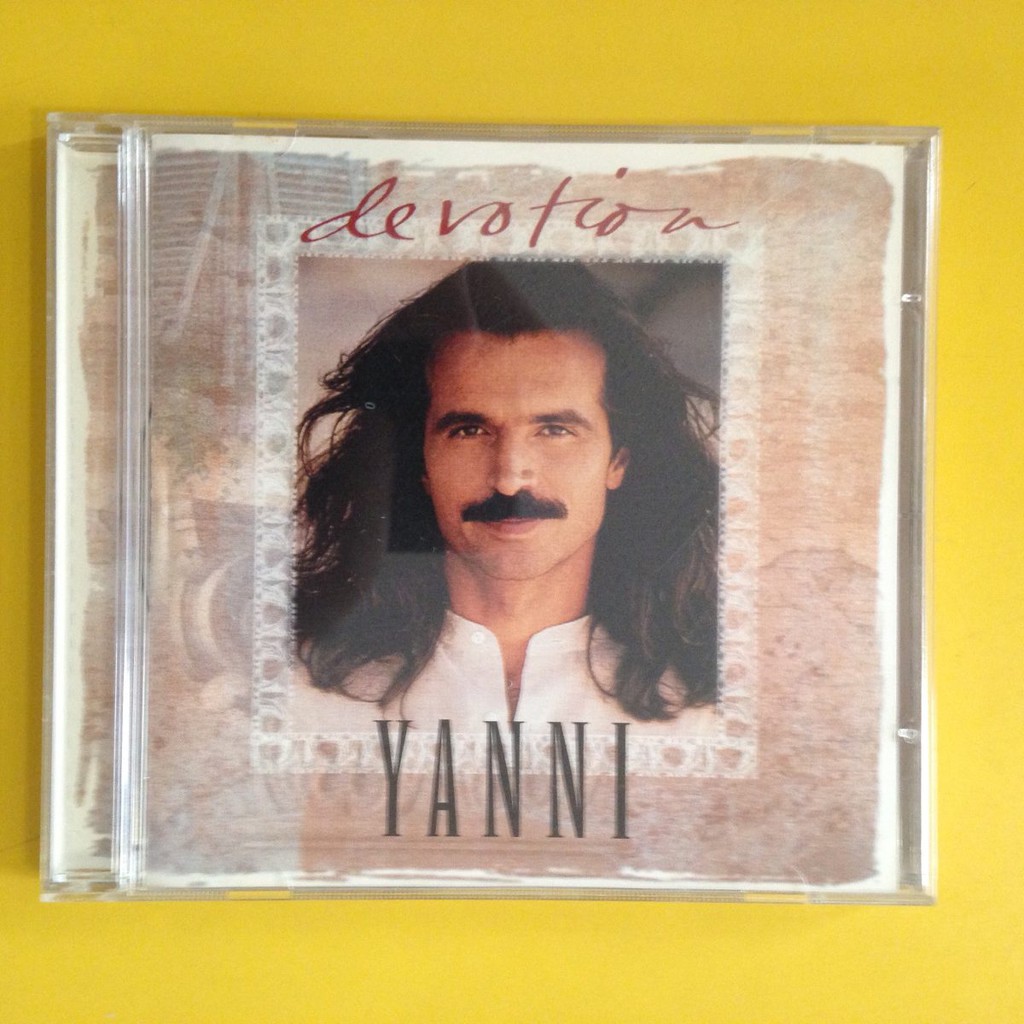 CD Yanni - Devotion - The Best Of Yanni | Shopee Brasil