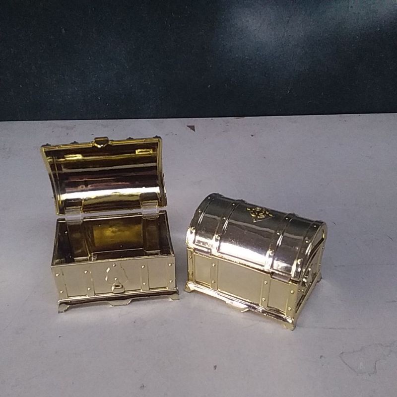 Mini Baú pirata com 12 unidades | Shopee Brasil