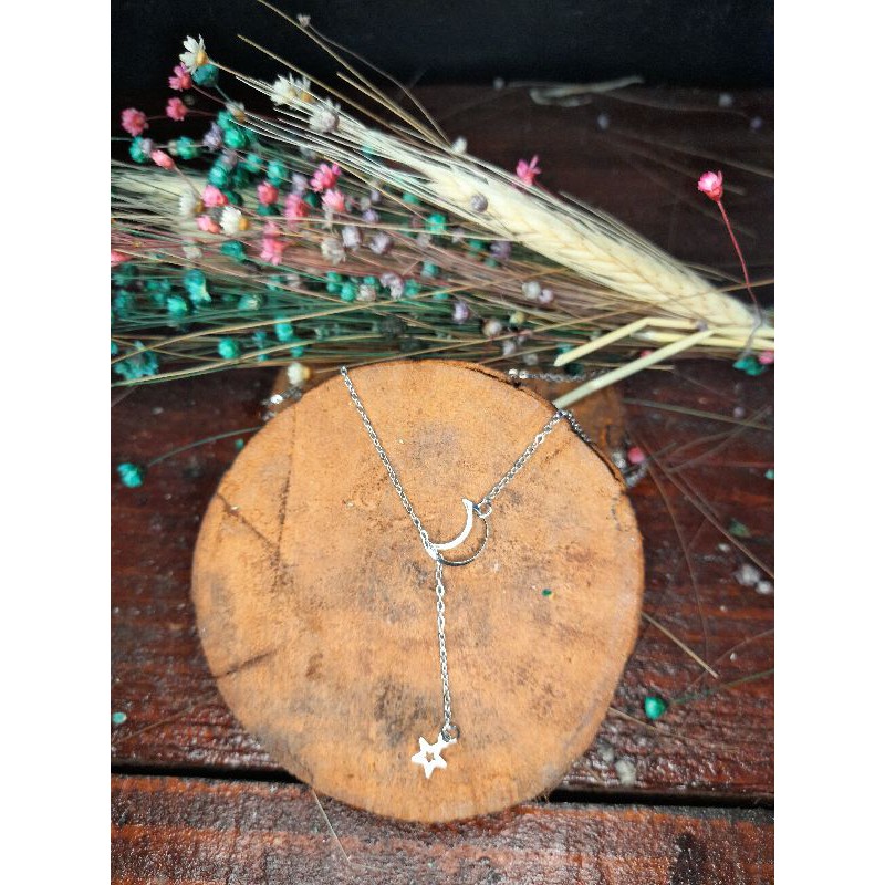 Colar lua e estrela | Shopee Brasil
