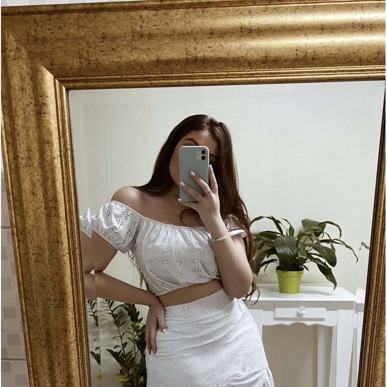 Blusinha cropped top branco ciganinha tecido laise furadinho | Shopee ...