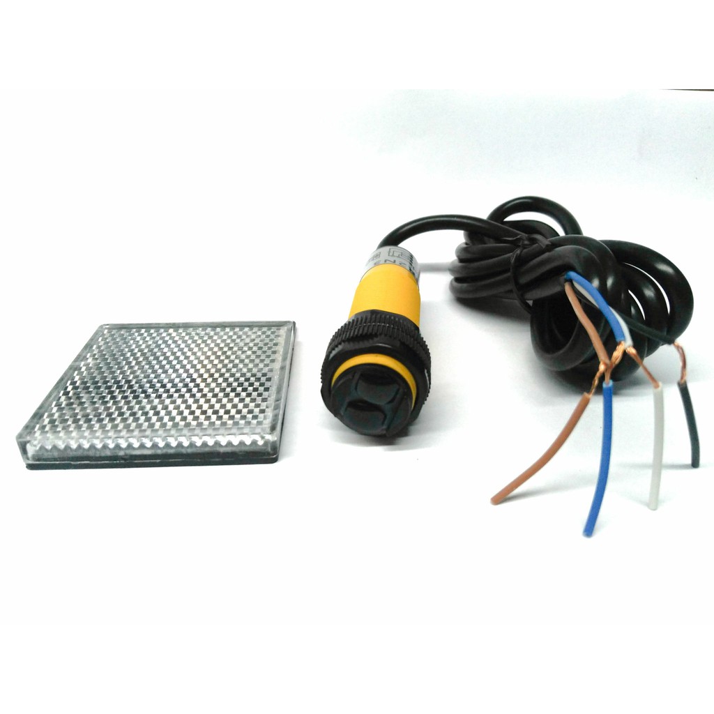 Sensor Fotoelétrico M18 Retroreflexivo Faceado Distância Sensora até 2metros NA + NF 6 até 36 ...