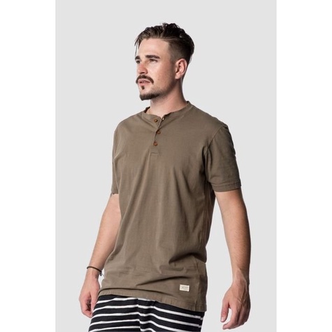 Camiseta Gola Portuguesa Verde Musgo Kartter | Shopee Brasil