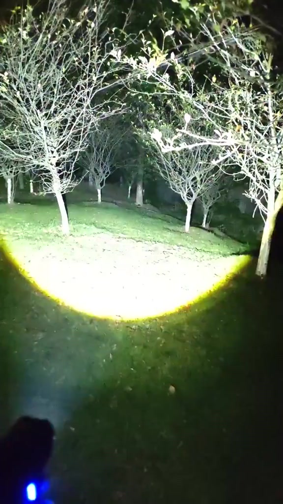 Lanterna Laser Tatica Titanium 2000 Metros de Zoom Luz Forte Lanterna ...