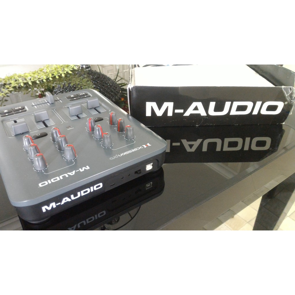 Controladora M-audio Torq Mixlab Digital Dj System USB | Shopee Brasil