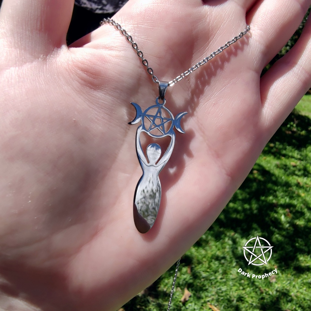 Colar Deusa Tríplice Wicca em Aço Inoxidável | Shopee Brasil