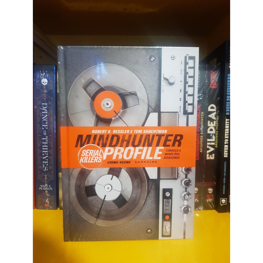 Livro Mindhunter Profile: Serial Killers - Lacrado | Shopee Brasil