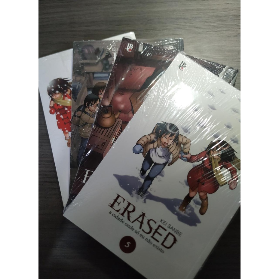 Mangá Erased - Volumes 1, 2, 4 e 5 (Acompanha brindes) | Shopee Brasil