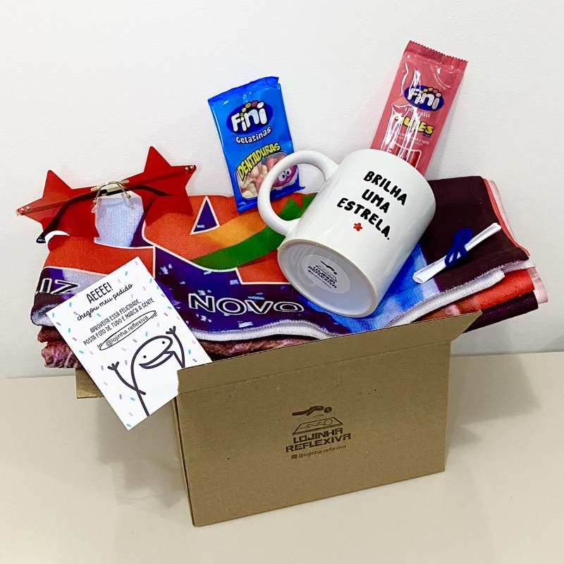 kit Lula completo: Caneca personalizada + toalha grande + óculos ...