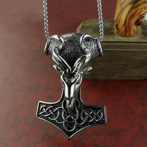 Pingente com corrente Em Aço Inox Baphomet Templário Demônio Viking ...