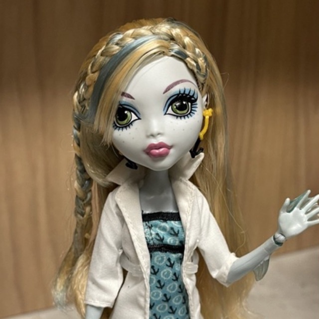 Monster High Lagoona Mad Science | Shopee Brasil