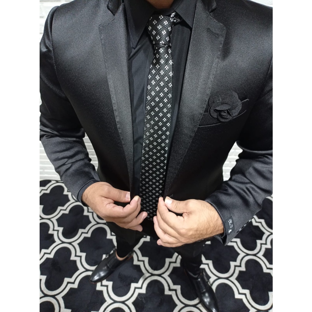 Terno Slim Preto Acetinado. | Shopee Brasil