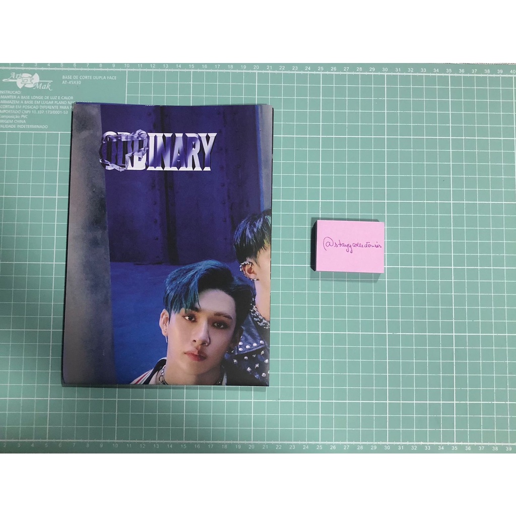 Stray Kids - Oddinary Poster | Shopee Brasil