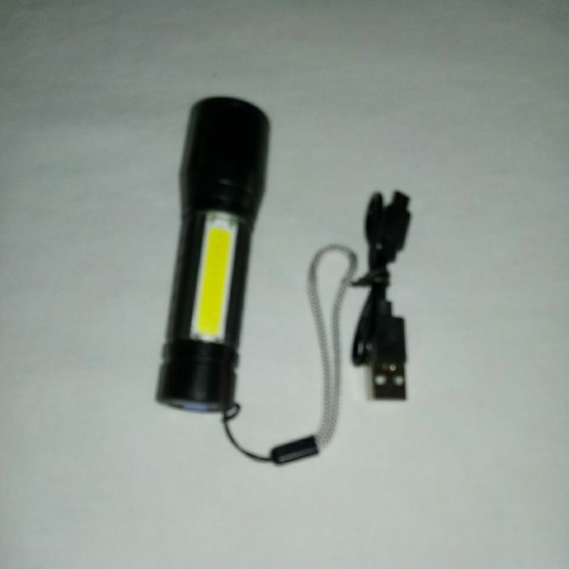 Mini lanterna de LED tática | Shopee Brasil