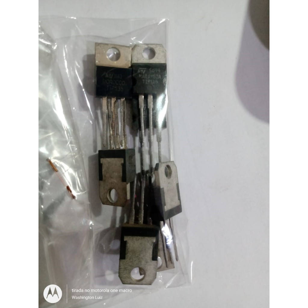 10 Transistor tip135 | Shopee Brasil