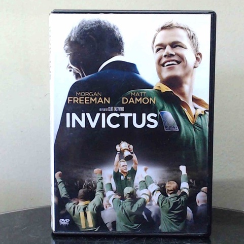 DVD Invictus - Morgan Freeman - Matt Damon | Shopee Brasil