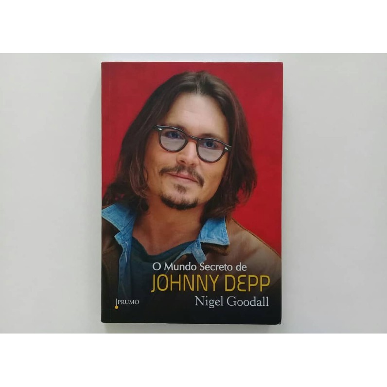 O Mundo Secreto de Johnny Depp + Poster | Shopee Brasil