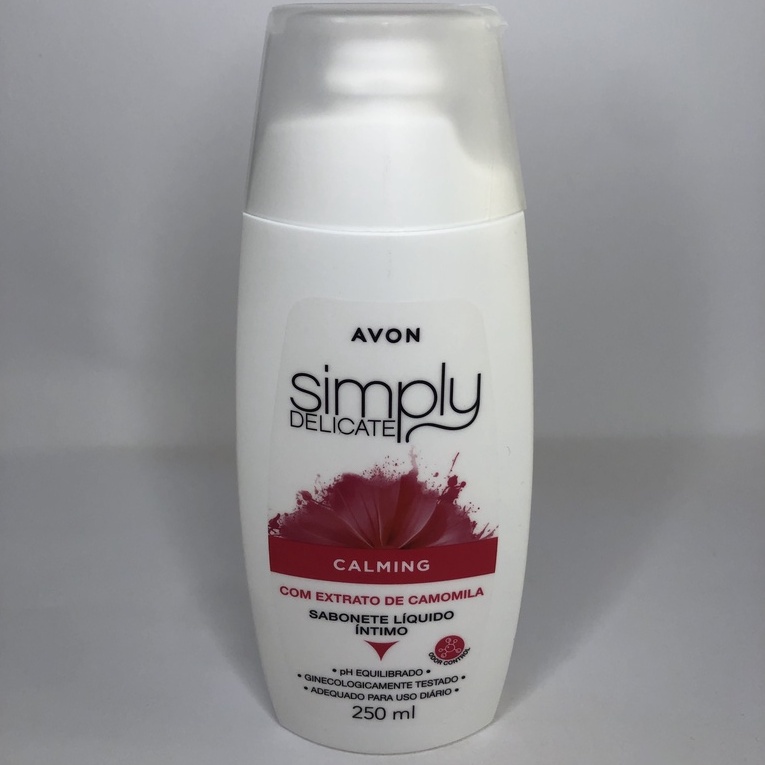 Sabonete Líquido Íntimo Simply Delicate Calming 250ml - Avon | Shopee ...