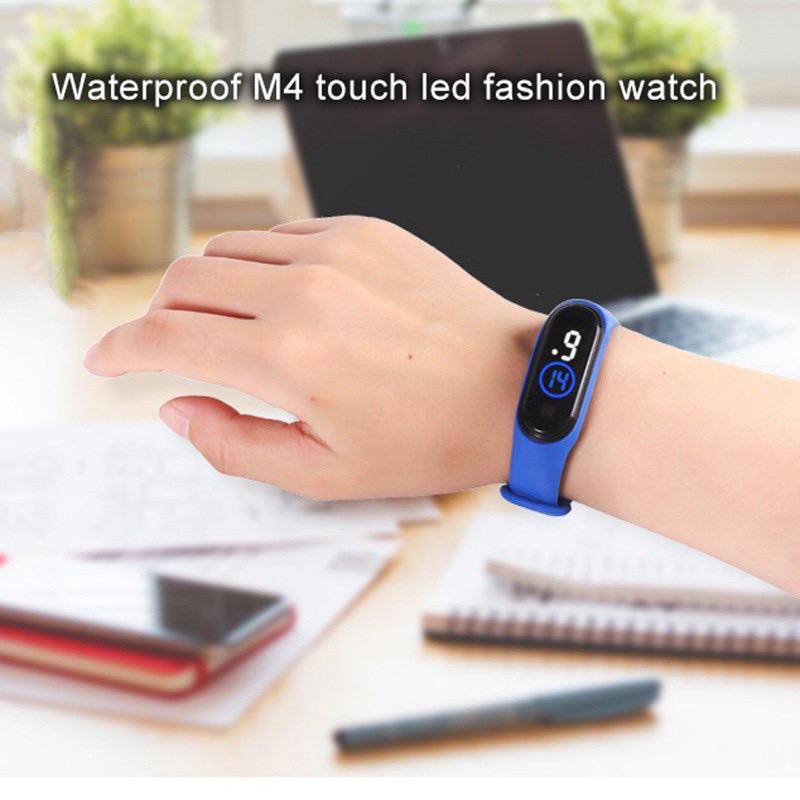 Relógio Inteligente Smart Band Pulso Batimento Passômetro M4 | Shopee ...