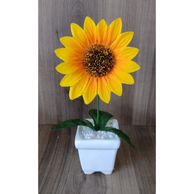 Mini Arranjo De Girassol No Vaso De Cerâmica Montado E Pronto Para ...