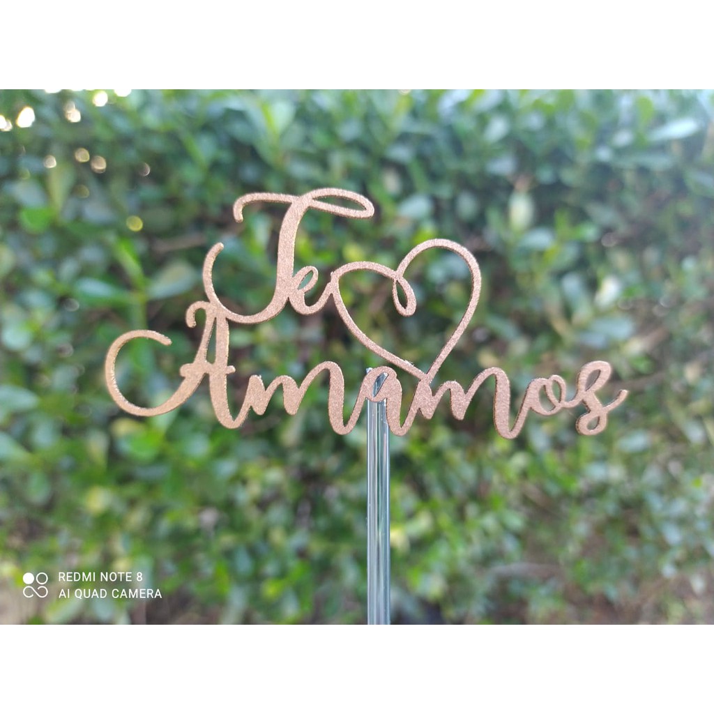 Topo de bolo "Te amamos" - Kit 10, 30 ou 50 unidades | Shopee Brasil