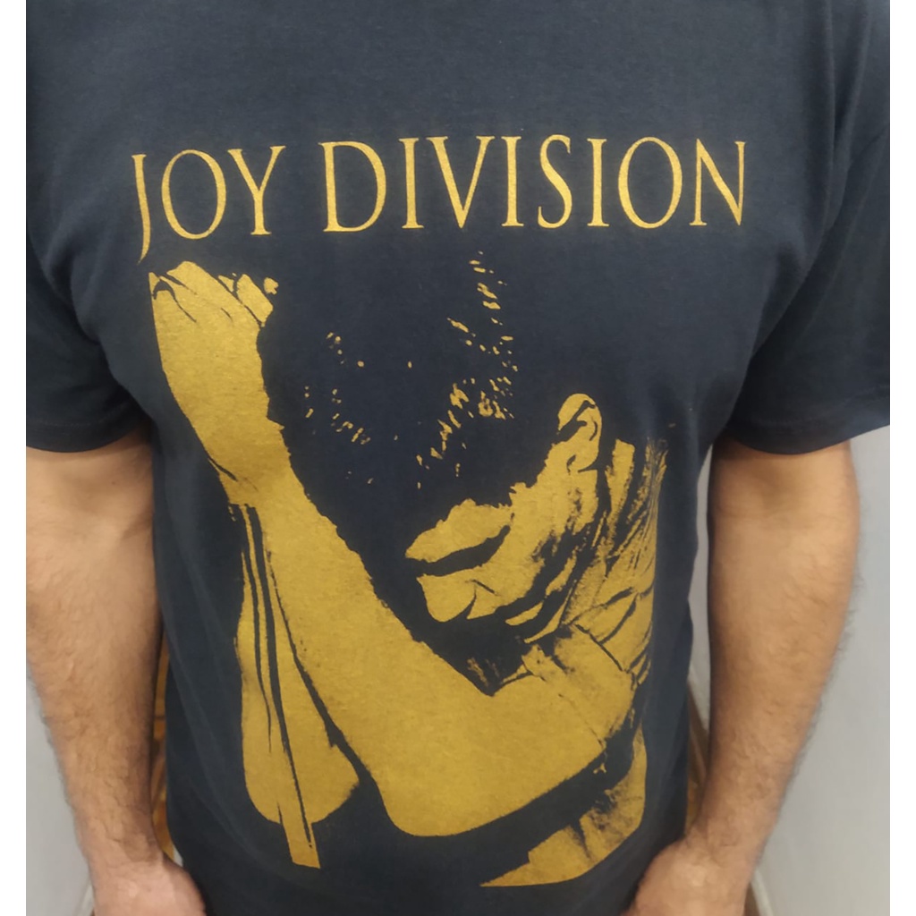 Camiseta Banda Joy Division - Escorrega o Preço