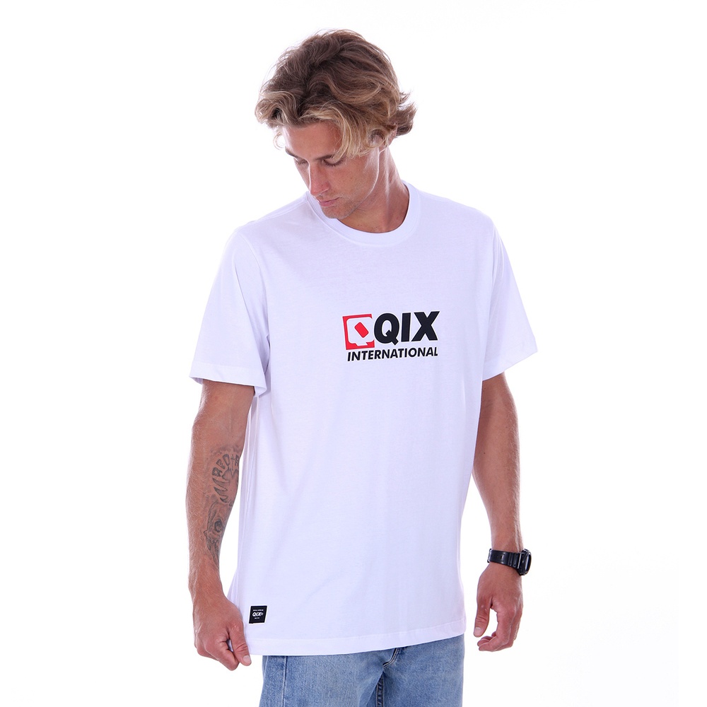 Camiseta Qix Logo | Shopee Brasil