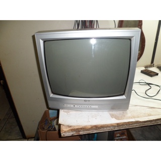 TV DE TUBO LG 20CD2R 20 POLEGADAS USADA SEM CONTROLE LEIA A DESCRIÇÃO ...