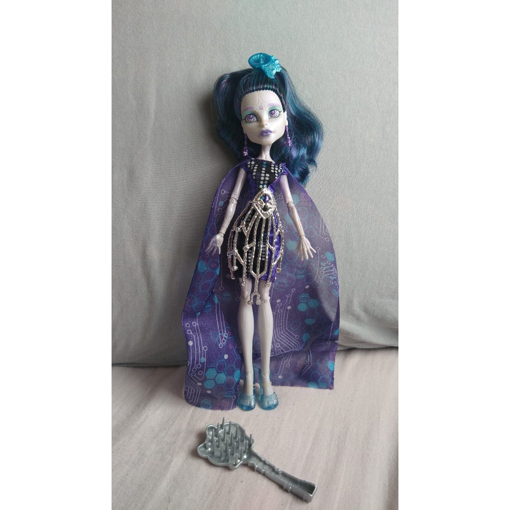 Boneca Monster High Elle dee | Shopee Brasil