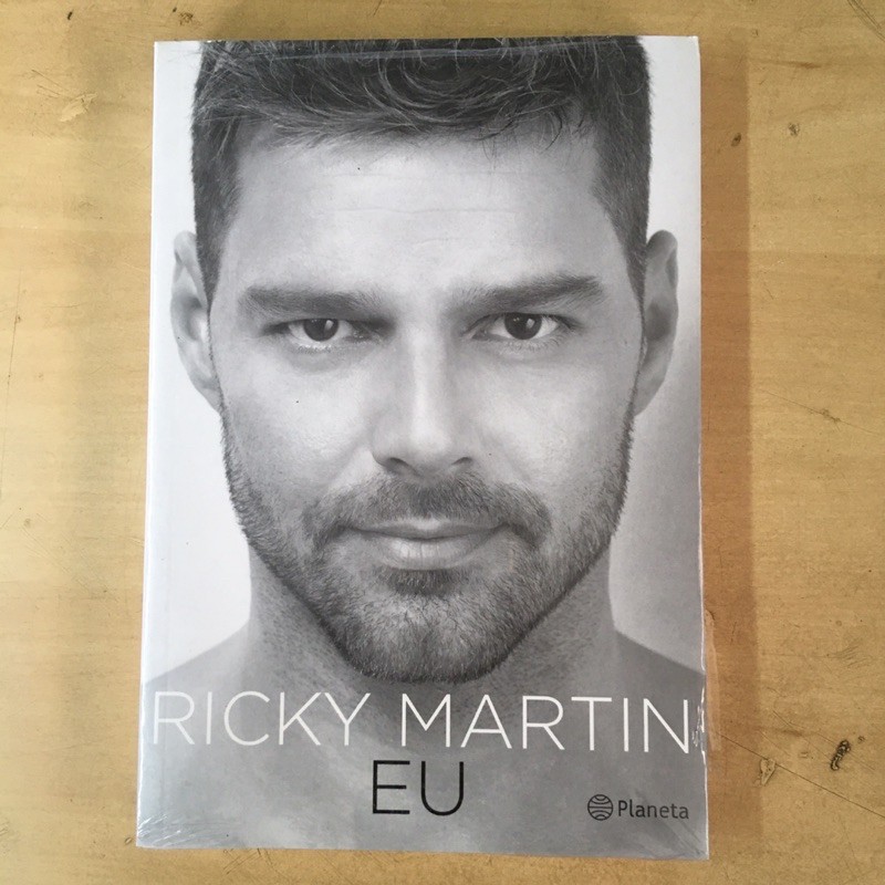 Livro Ricky Martin - Eu - Planeta | Shopee Brasil