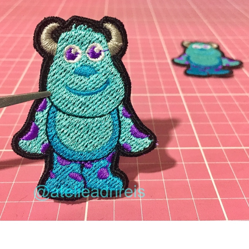 Patch Bordado Monstros Termocolante | Shopee Brasil