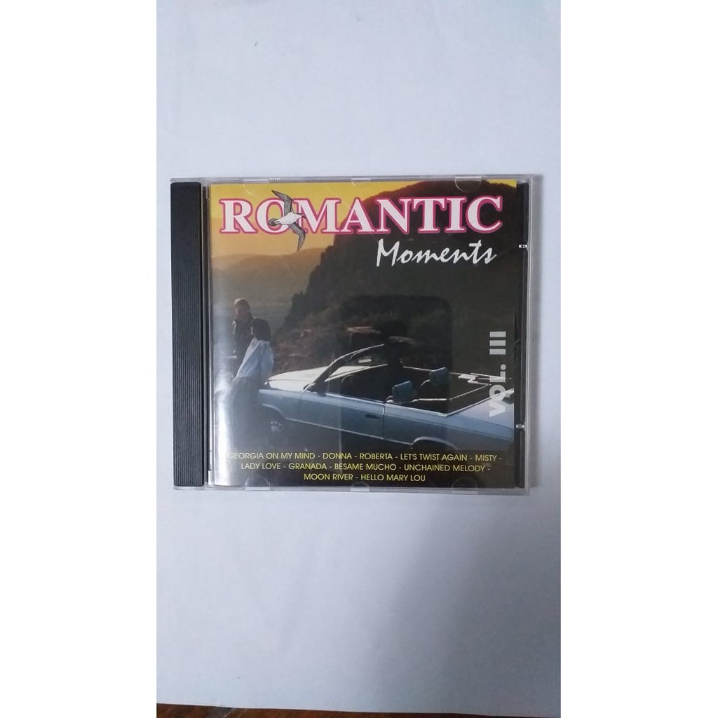 CD ROMANTIC MOMENTS | Shopee Brasil