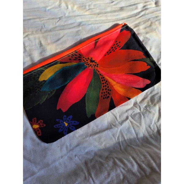 estojo necessaire slide estampa original farm rio | Shopee Brasil