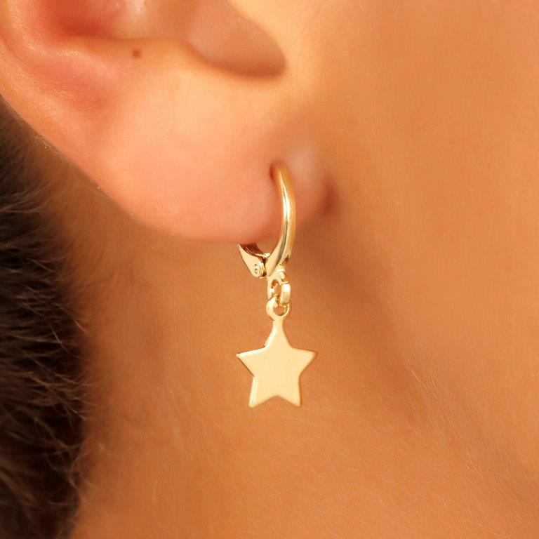 Argolinha Estrela Banhada Com 6 meses de garantia | Shopee Brasil