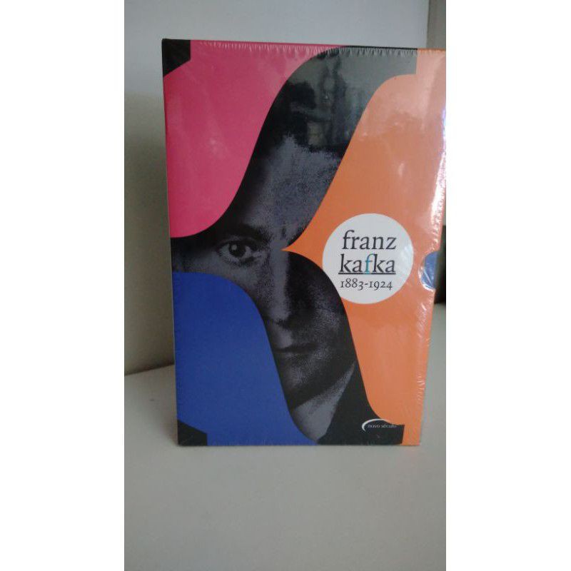 BOX FRANZ KAFKA (1883-1924) A METAMORFOSE,O CASTELO E O PROCESSO ...