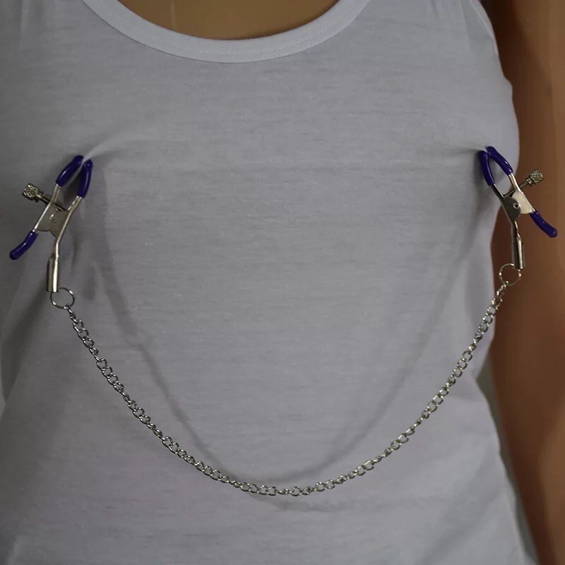 Grampos Para Seios com Corrente - Prendedor de Mamilo - Faz a Boa!