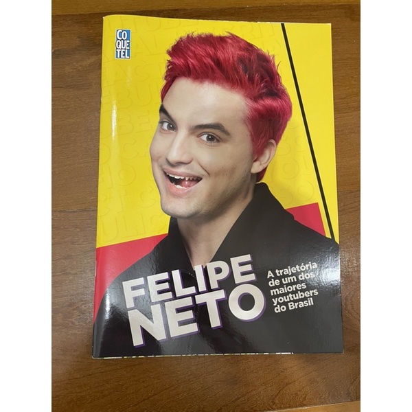 Livrão Felipe Neto com fotos autografadas 1ª edição | Shopee Brasil